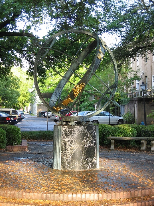 Favorite Destinations/Savannah, Georgia/01 sundial